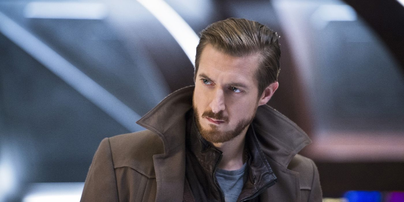 WATCH: Rip Hunter Strands the Legends of Tomorrow in the Far Past