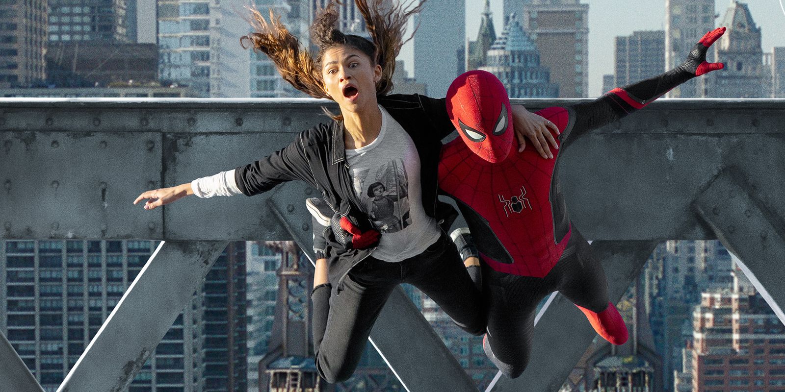 Spider-Man: No Way Home Isn't Fun, Says Tom Holland: 'It's Dark and It ...